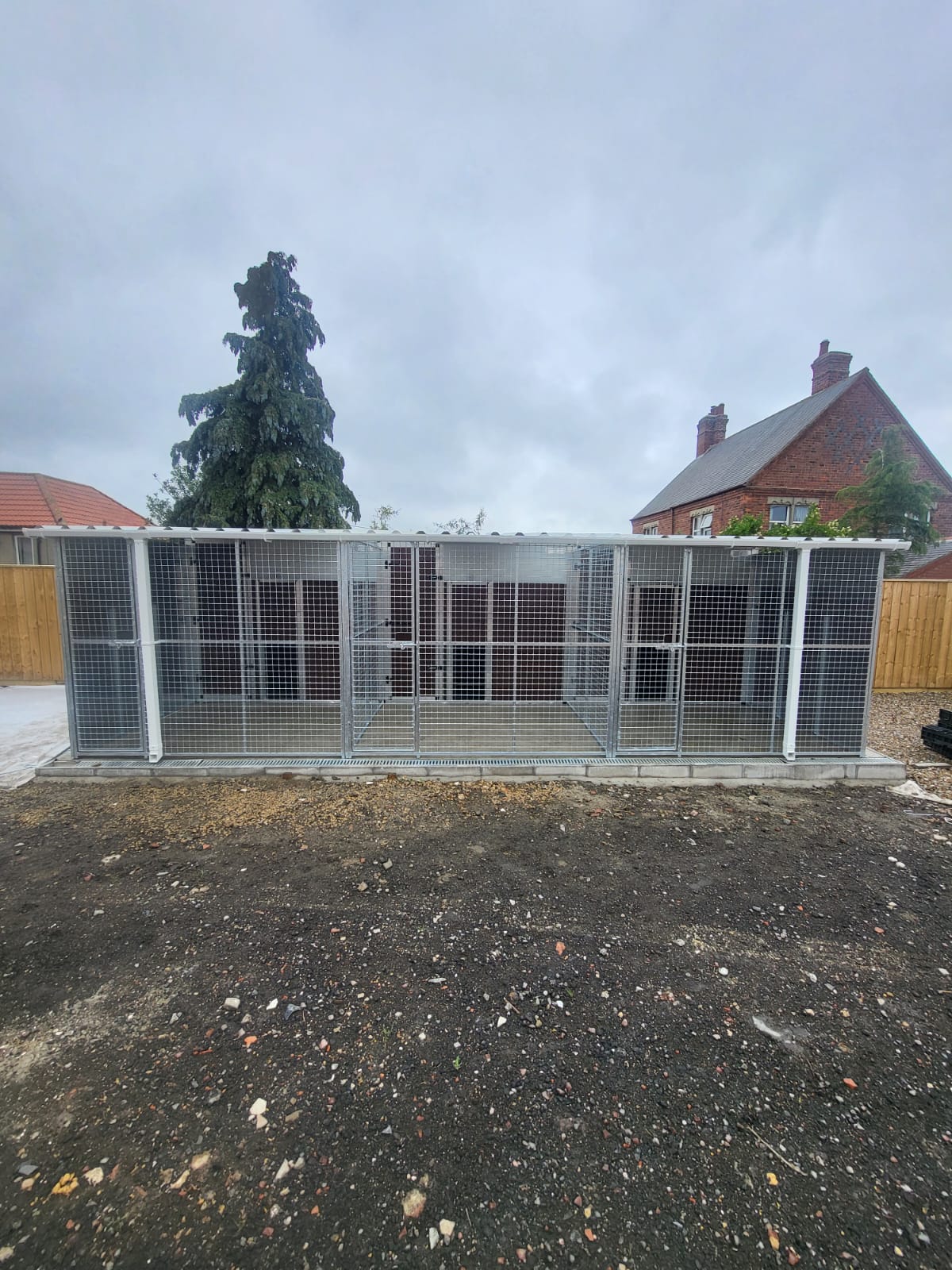 The iDesign Kennel Kabin | iDesign Kennels | iDesign Fabrications LTD